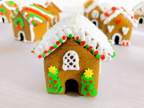 Mini Gingerbread Houses - Indecision & Cake