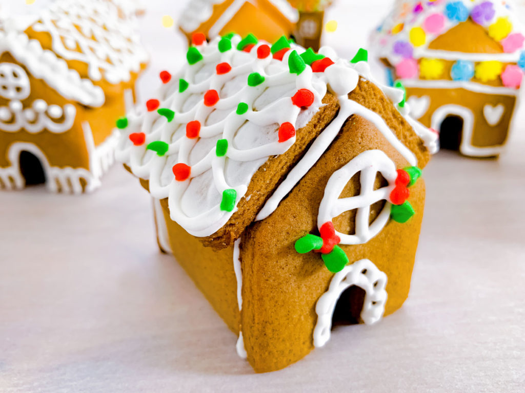 Mini Gingerbread Houses - Indecision & Cake