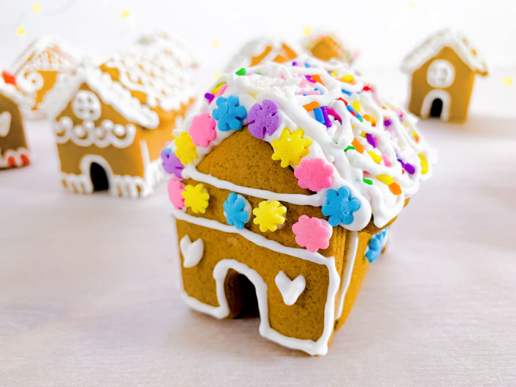 Mini Gingerbread Houses - Indecision & Cake